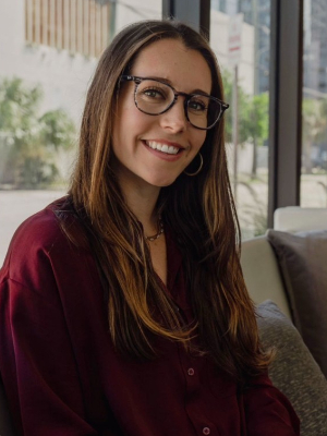 2024 TCS New York City Marathon: Ms. Lauren Clausman - ALS United Greater New York